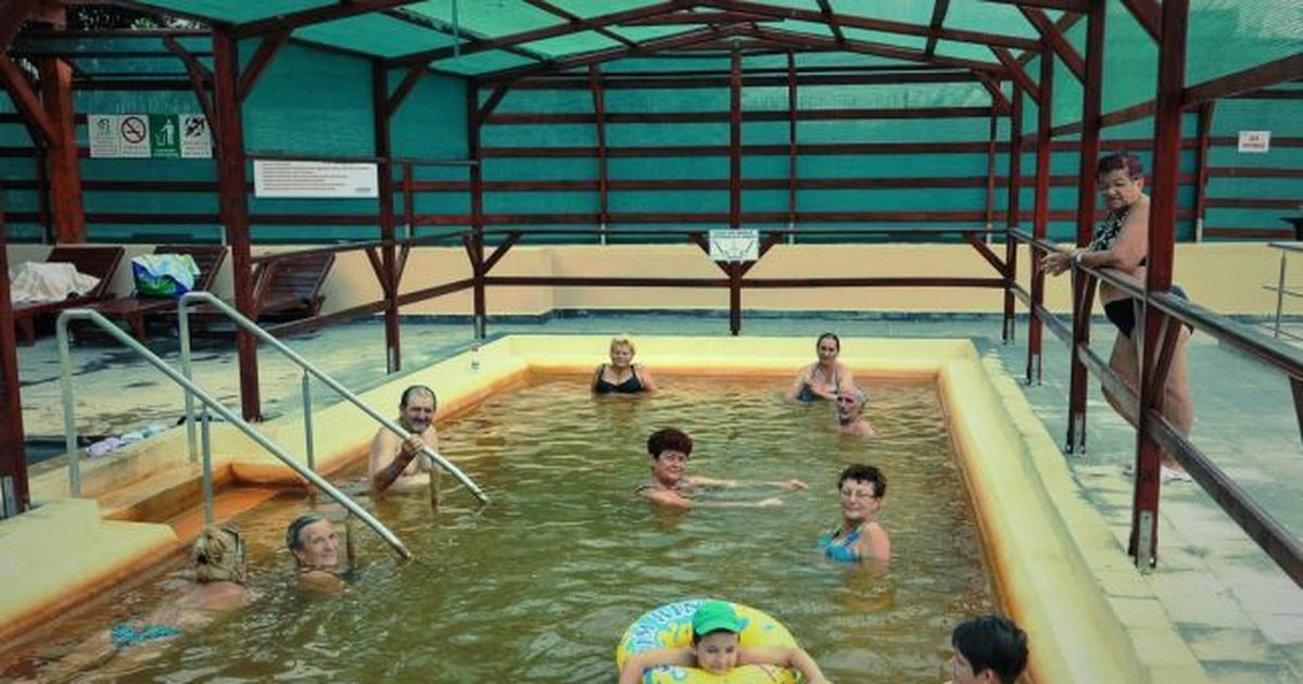 Apa magica in Romania, care face minuni! O gasesti AICI si are ...