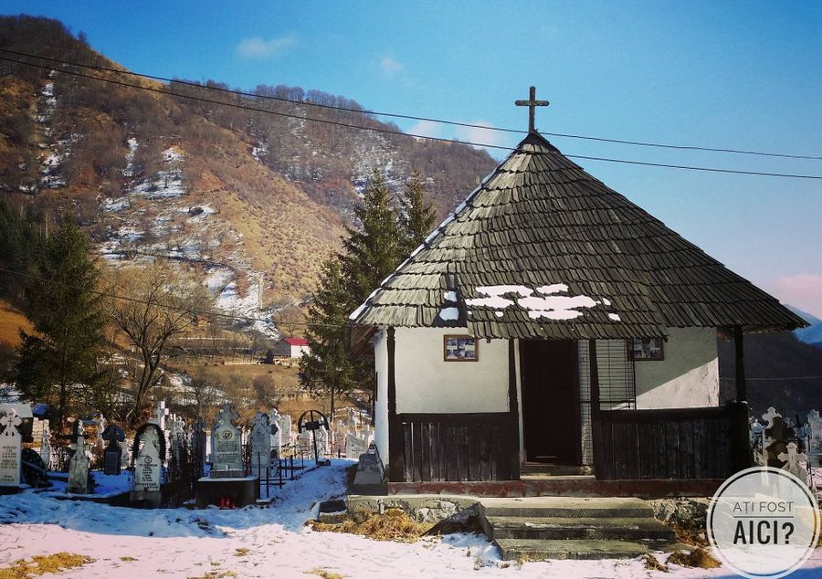 Una dintre cele mai pitoresti zone din Romania. Sate de poveste, cu ...