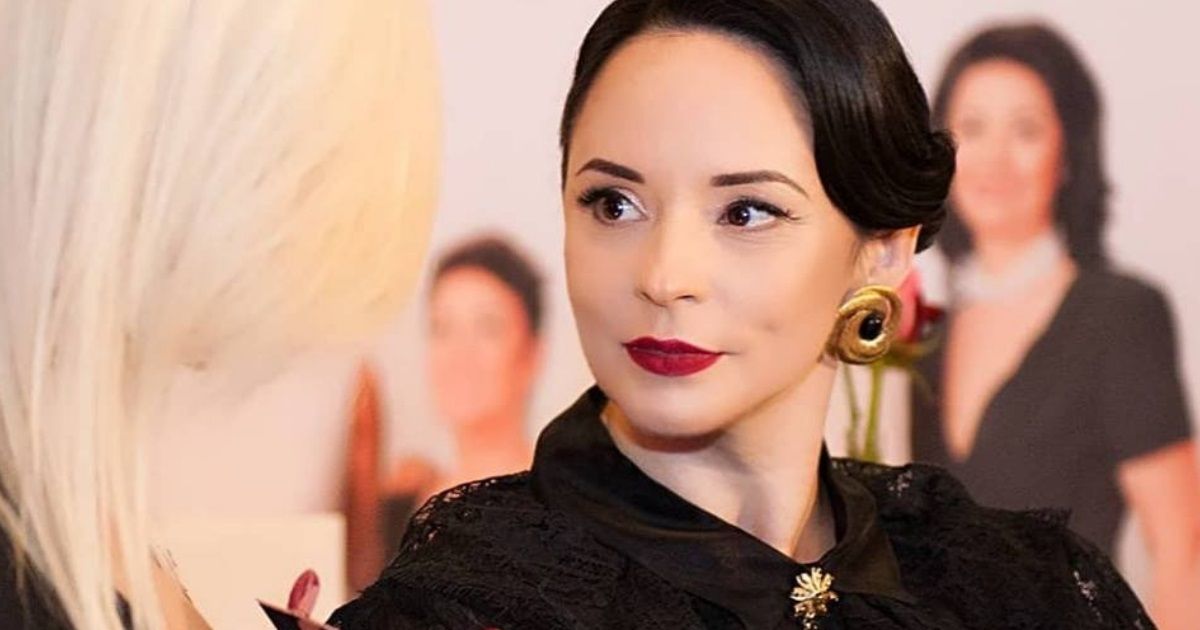 Imaginea care a făcut senzație pe internet! Andreea Marin, ”goală” pe o ...