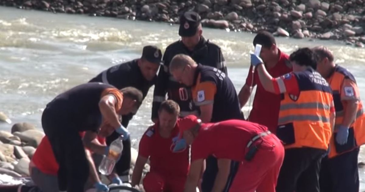Un bărbat a căzut în râul Putna și a murit - Stirile Kanal D