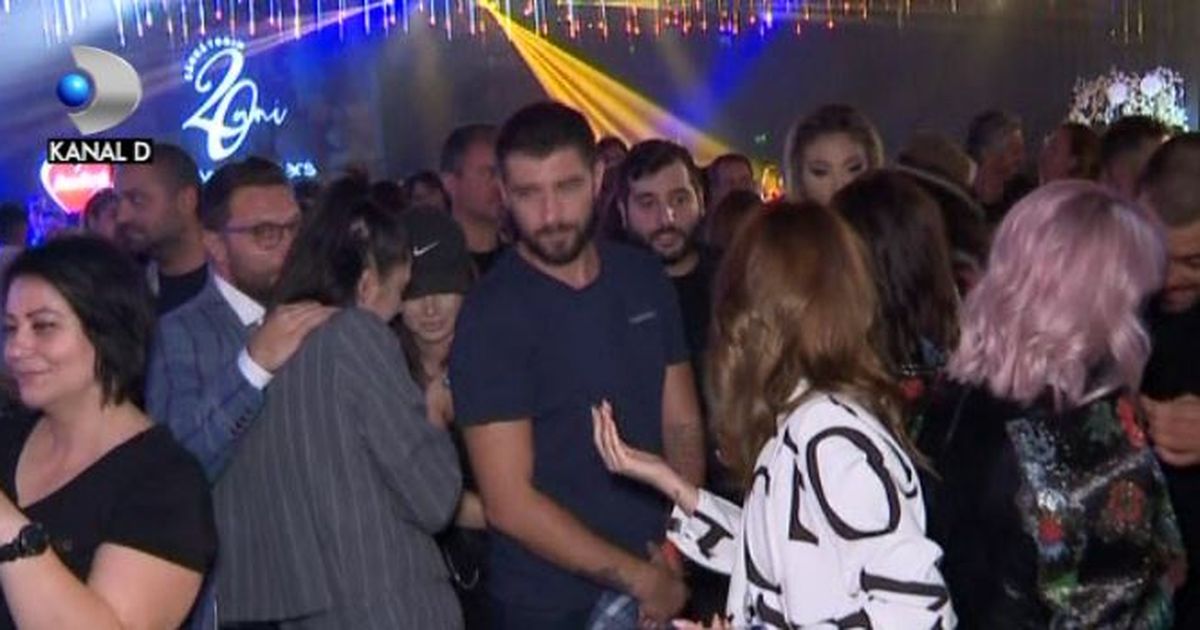 Moda anilor 2000 revine la petrecerile mondene - Stirile Kanal D