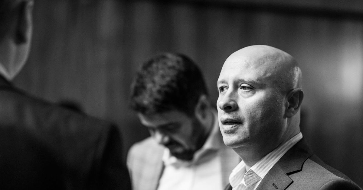 Sebastian Bodu a votat cu Ion Iliescu, cum arată buletinul de vot ...