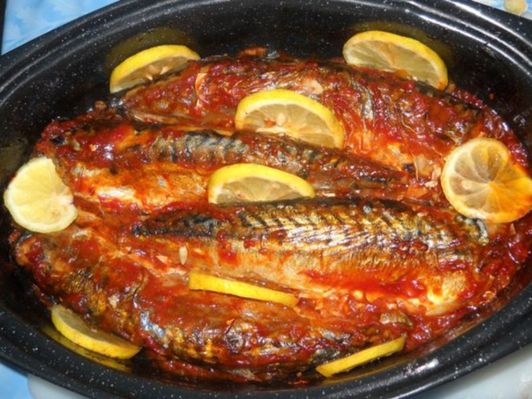 Floriile 2020. Este dezlegare la pește! Macrou la cuptor rețetă ...