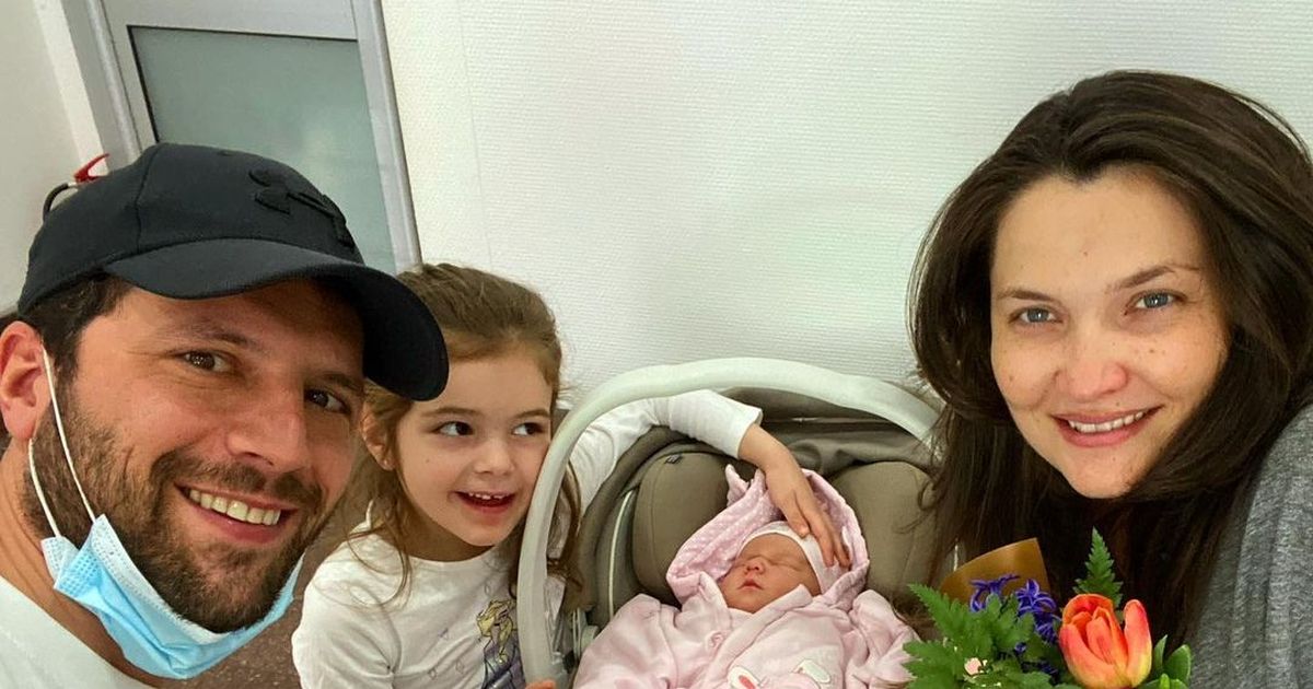 Adi Nartea, protagonistul serialului "Vlad", tătic pentru a doua oară ...