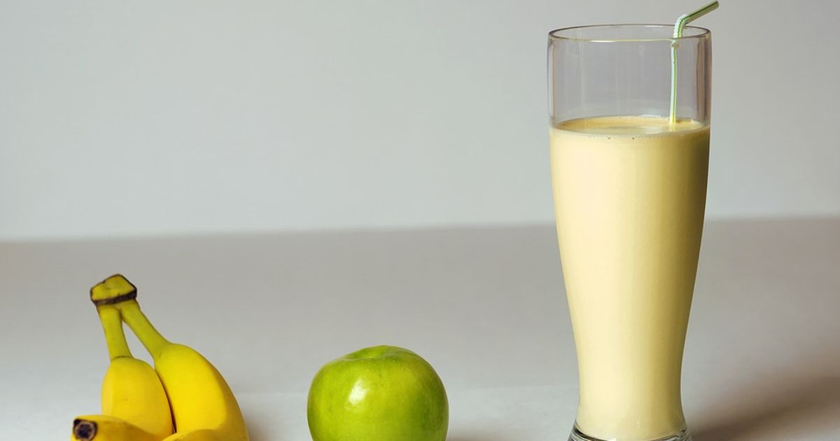 Rețetă de Milkshake cu banane. Poți pune și alte fructe sau le poți ...