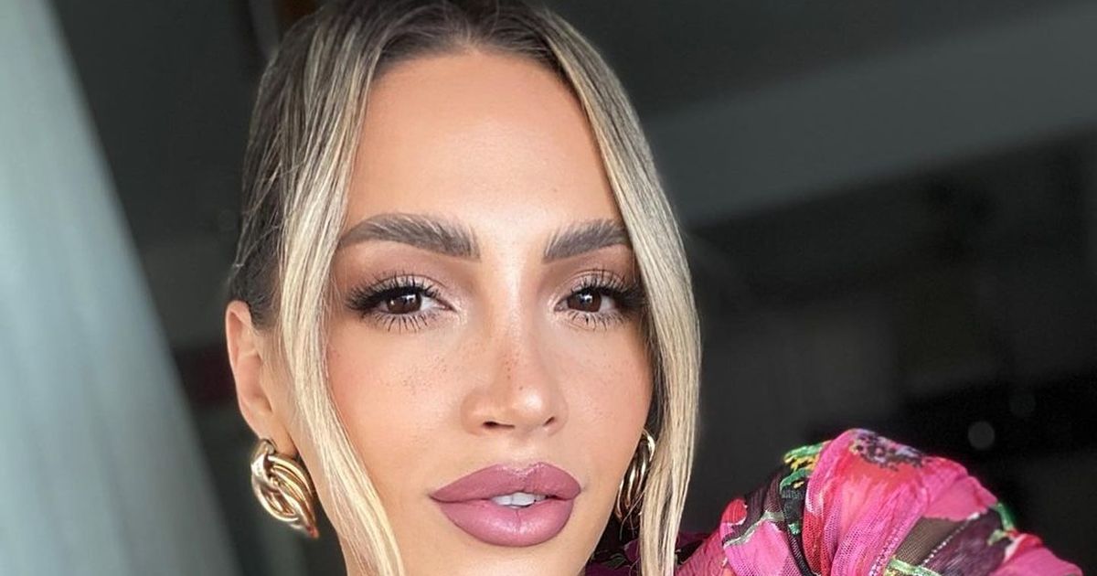 Iulia Sălăjan a fost agresată? Fosta soție a lui Alex Bodi a apărut cu ...