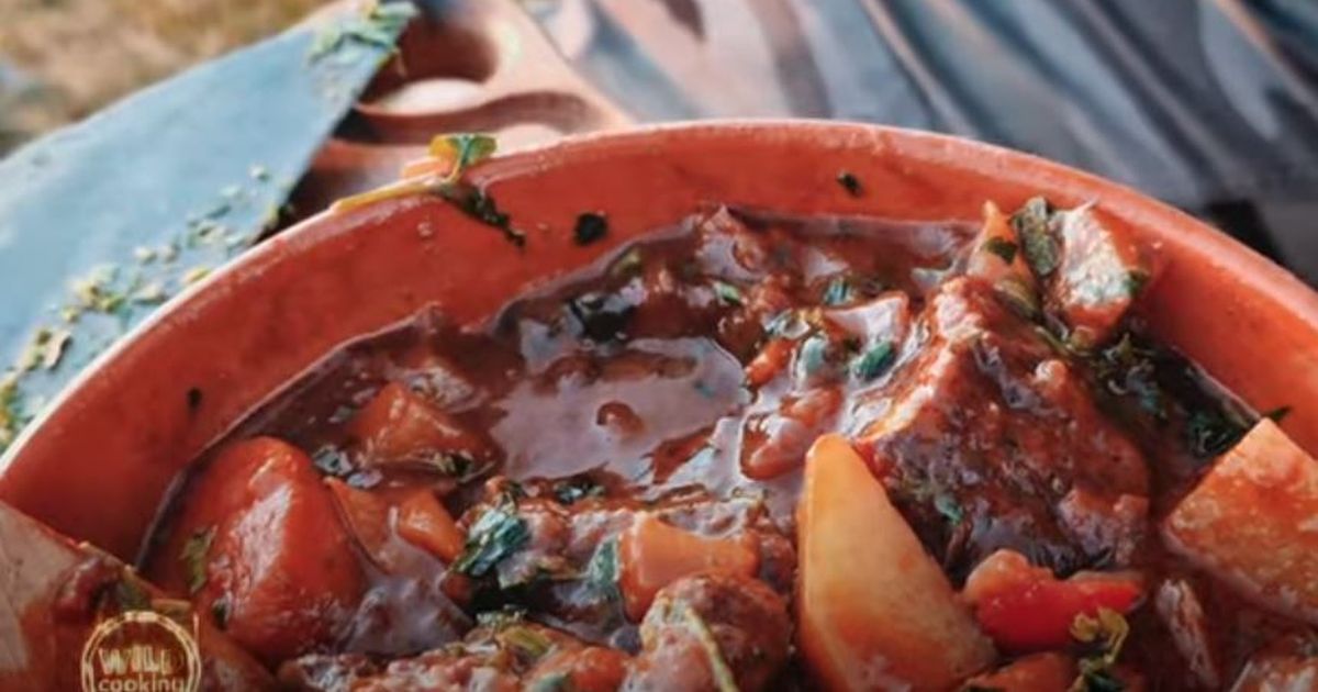Rețetă delicioasă de gulaș unguresc - KFetele