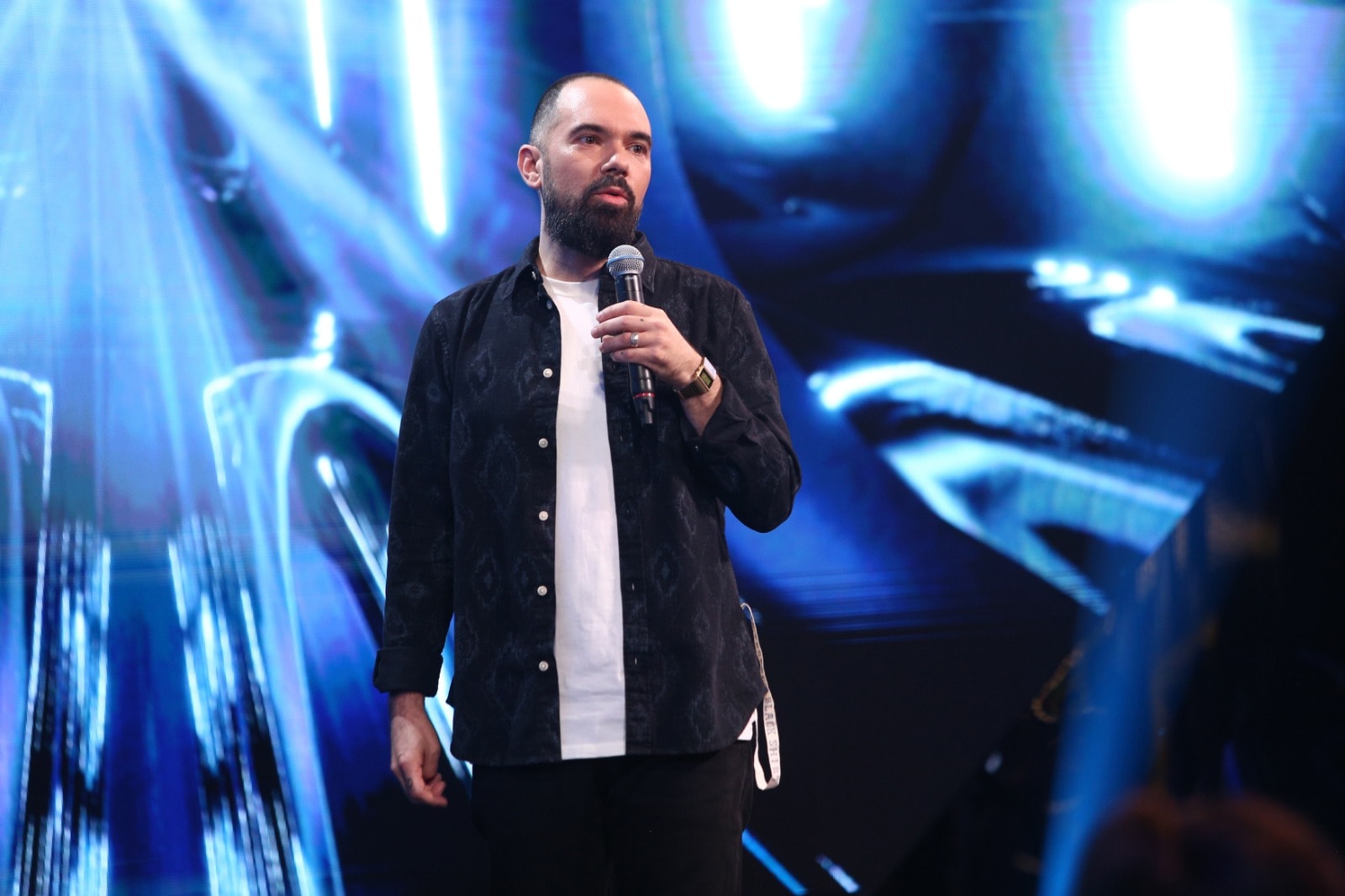 CITEȘTE: Cine este Claudiu Teohari. „Nu-mi place să fac glume la prima ...