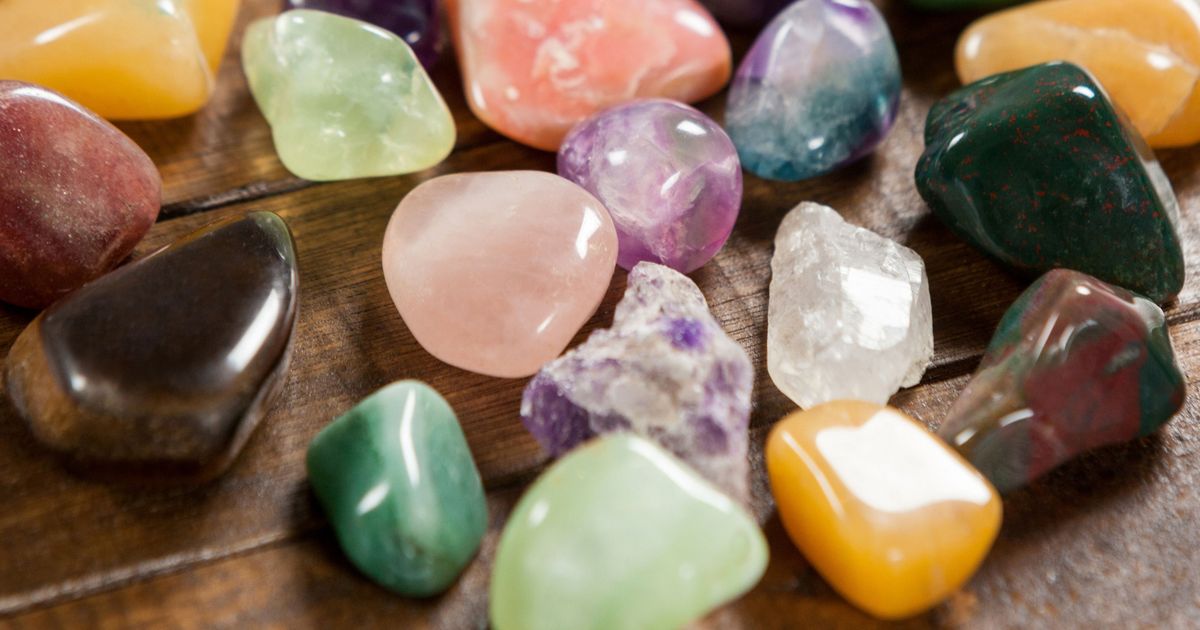 Cristale pentru energie pozitivă. Cum să creezi un spațiu sacru plin de ...