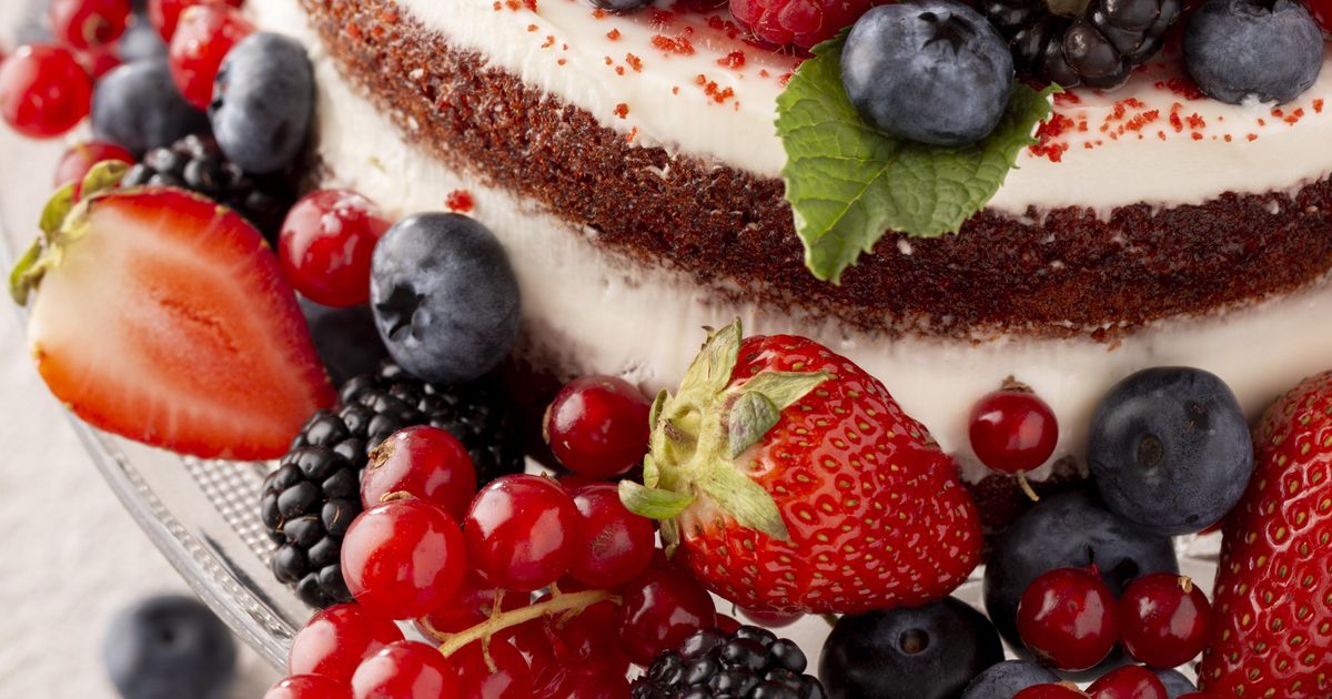Tort cu fructe de pădure, perfect pentru toate ocaziile! - KFetele
