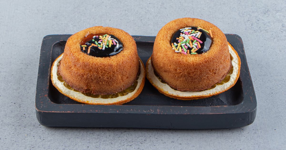 Rețetă de Mini prăjituri cu jeleu de portocale, perfecte pentru un ...