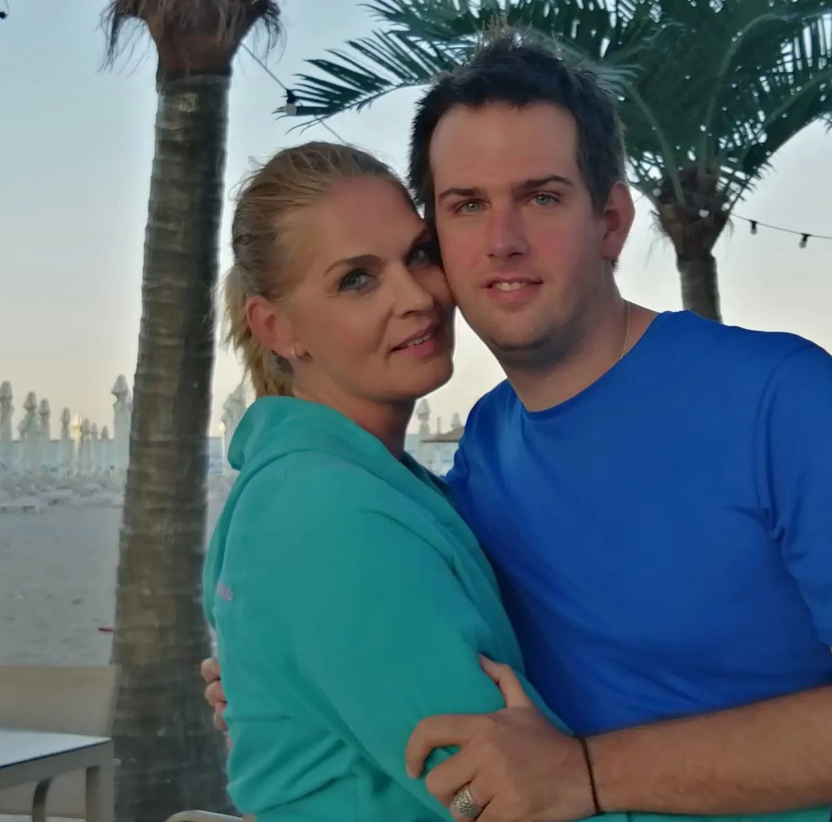 Cine este Manuela Hărăbor. „Eu astăzi mă simt bine așa cum sunt, nu ...