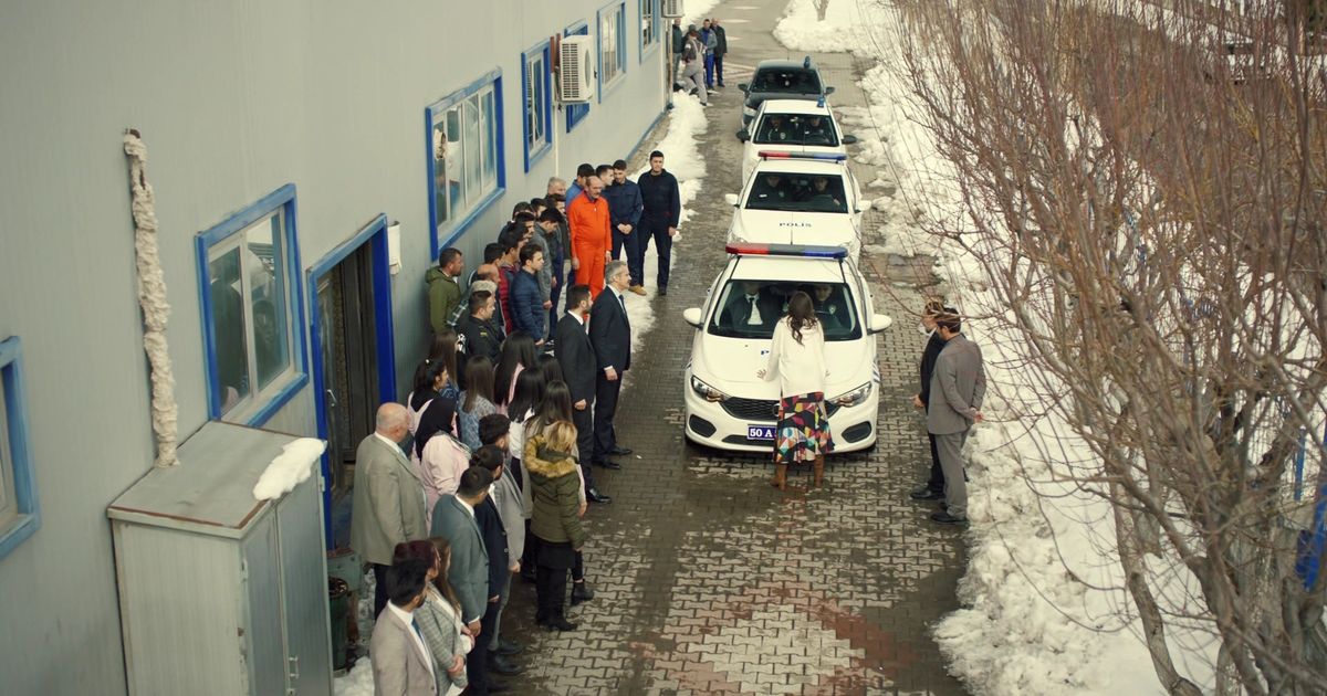 Abbas, un om fără scrupule - KFetele