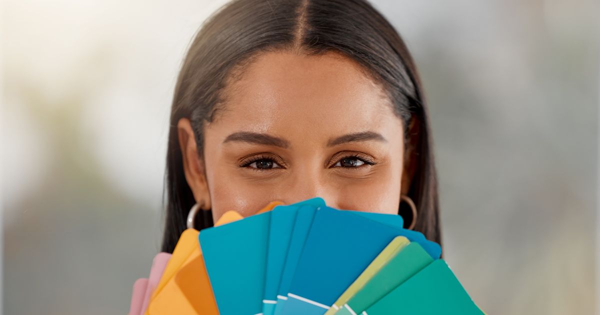 Cand aflăm culoarea anului 2024. Toti designerii așteaptă gala ...