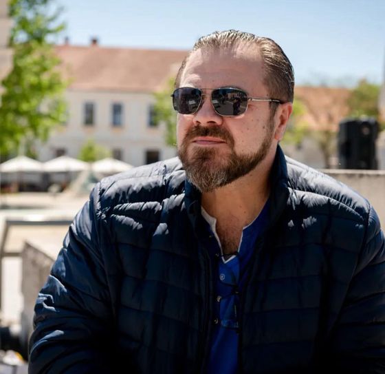 Cine este Ionuț Fulea. „Am intrat în curtea în care stau acum. M-am ...