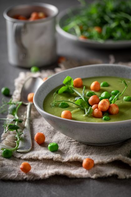 Supă cremă de mazăre. O idee grozavă pentru masa de prânz! - KFetele