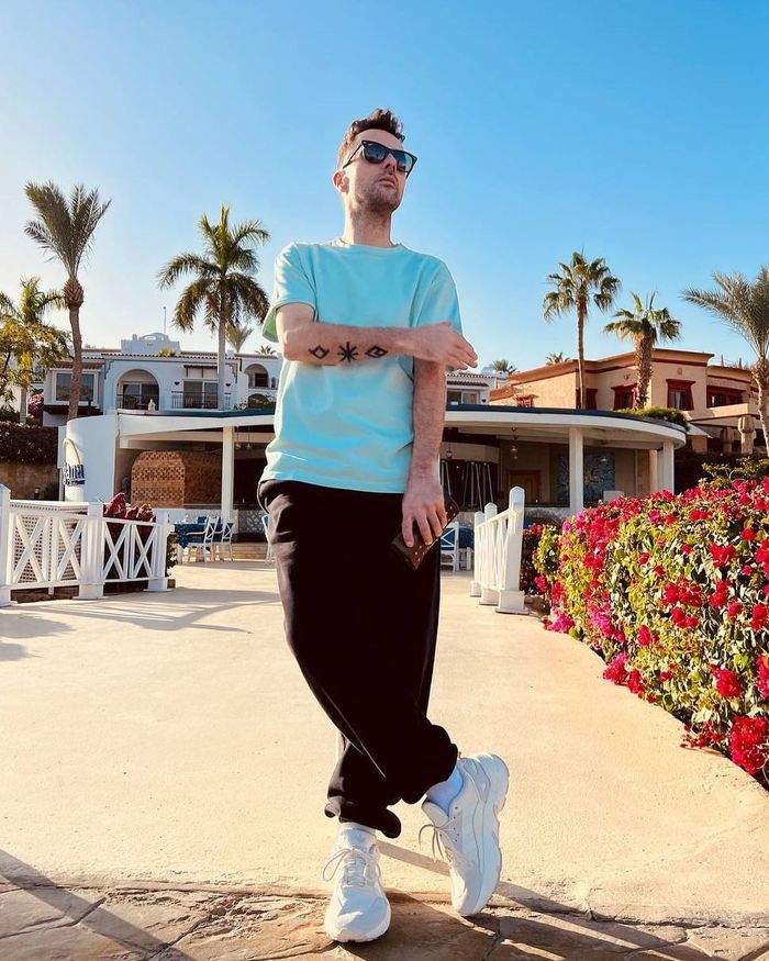 Cu ce diagnostic se confruntă Tudor de la Fly Project? Artistul a făcut ...