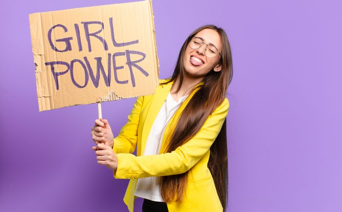 33 citate despre femei puternice. Cuvinte care te vor inspira - KFetele