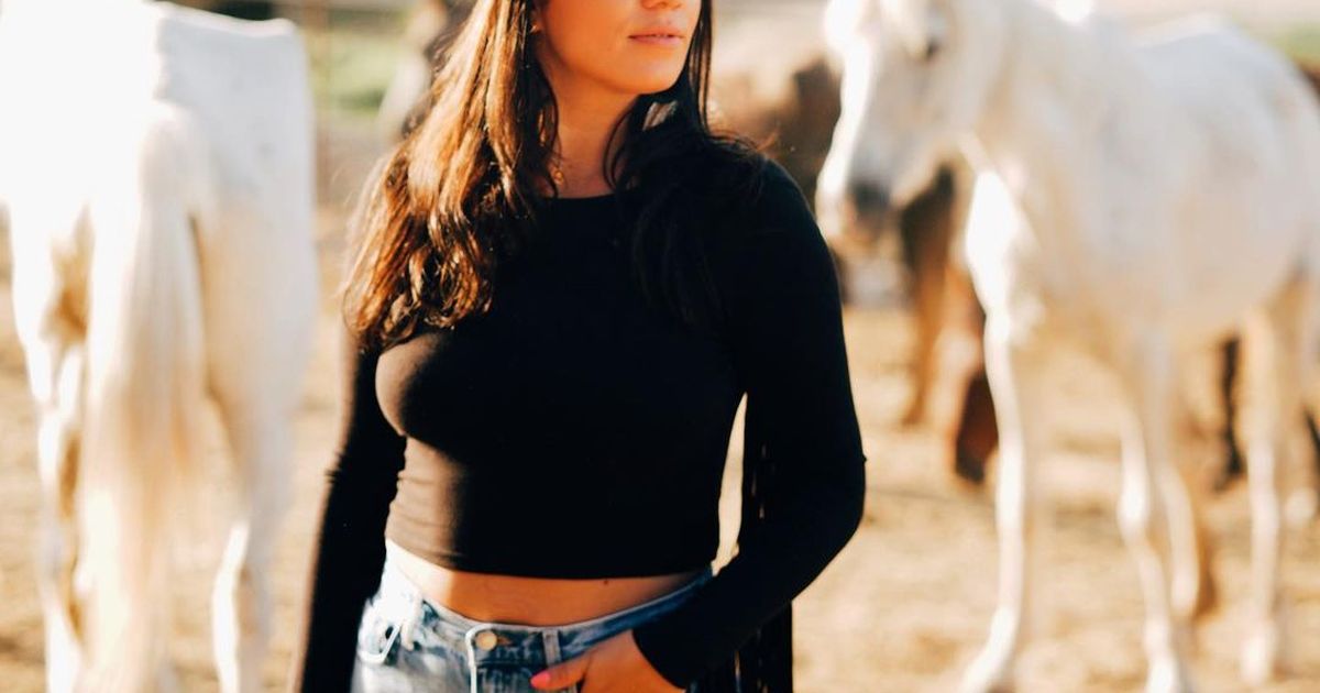 Cine este Andreea, sora lui Carmen Negoiță. "Pe lângă partea de blog, mai am două bussines-uri ...