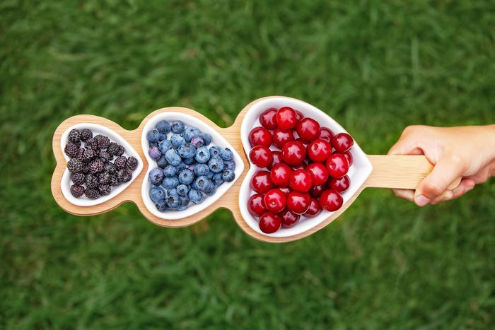 12 alimente pe care să le introduci în dietă, pentru o piele sănătoasă ...