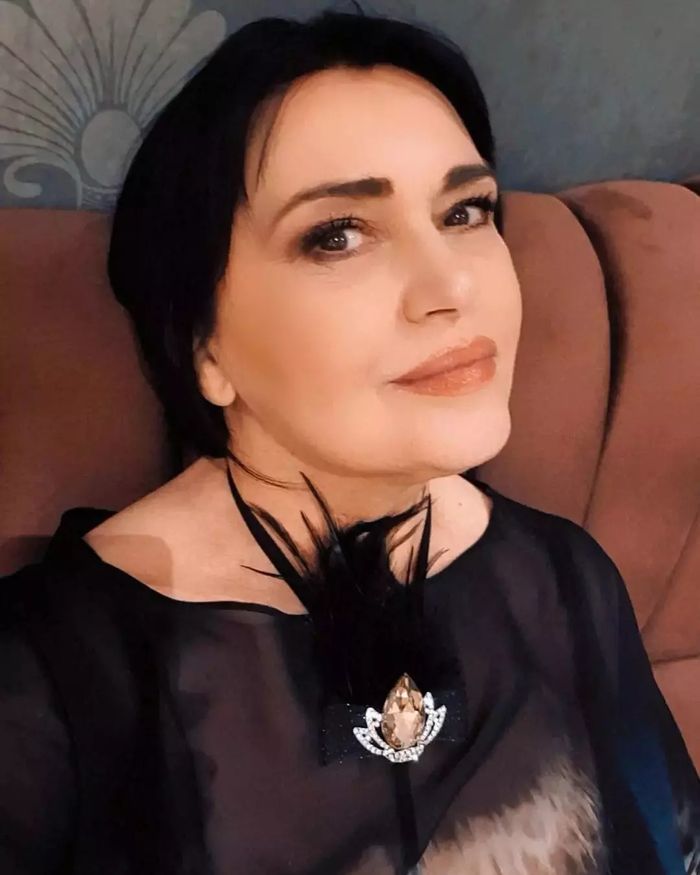 Ce spune Geta Voinea despre contribuția cu bani a bărbaților din ...