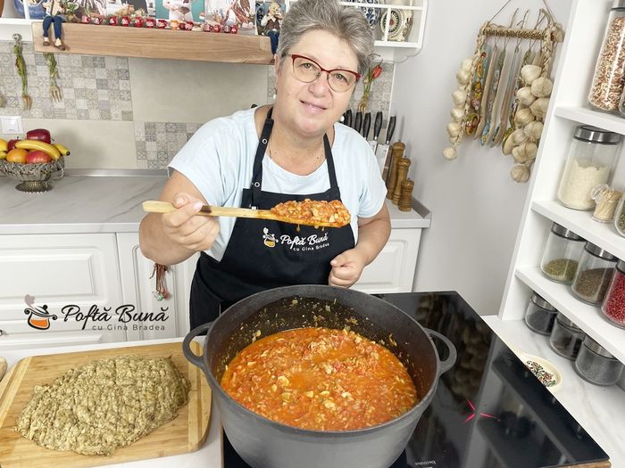 Cine este Gina Bradea. „ Am lucrat în multe domenii, am acumulat o ...