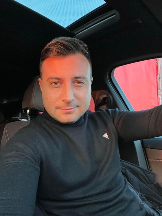 VIDEO Ce a cumpărat Valentin Sanfira în copilărie, din primii bani ...