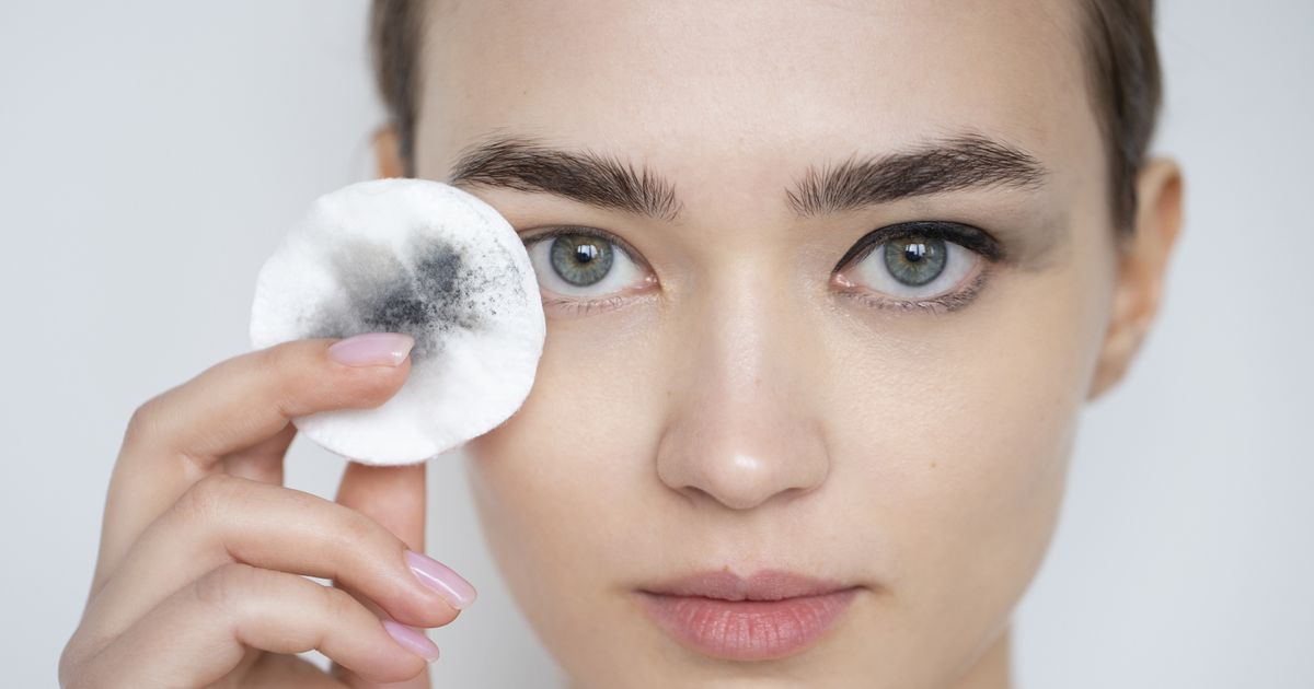 8 trucuri de machiaj pentru femeile a căror ochi lăcrimează. Sfaturi de ...