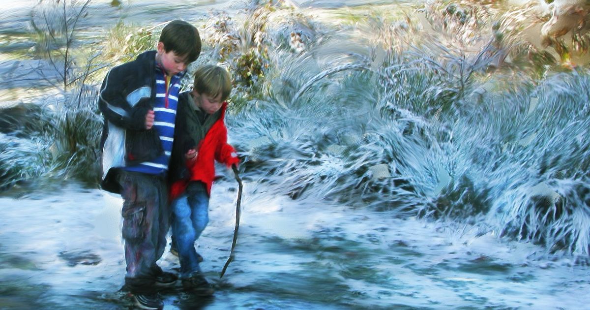 De ce al doilea copil este mai rebel si mai neascultator - KFetele