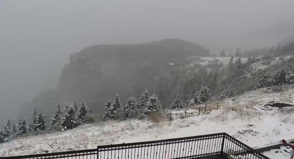 Ninge ca în povești în masivul Ceahlău! Primele imagini - KFetele