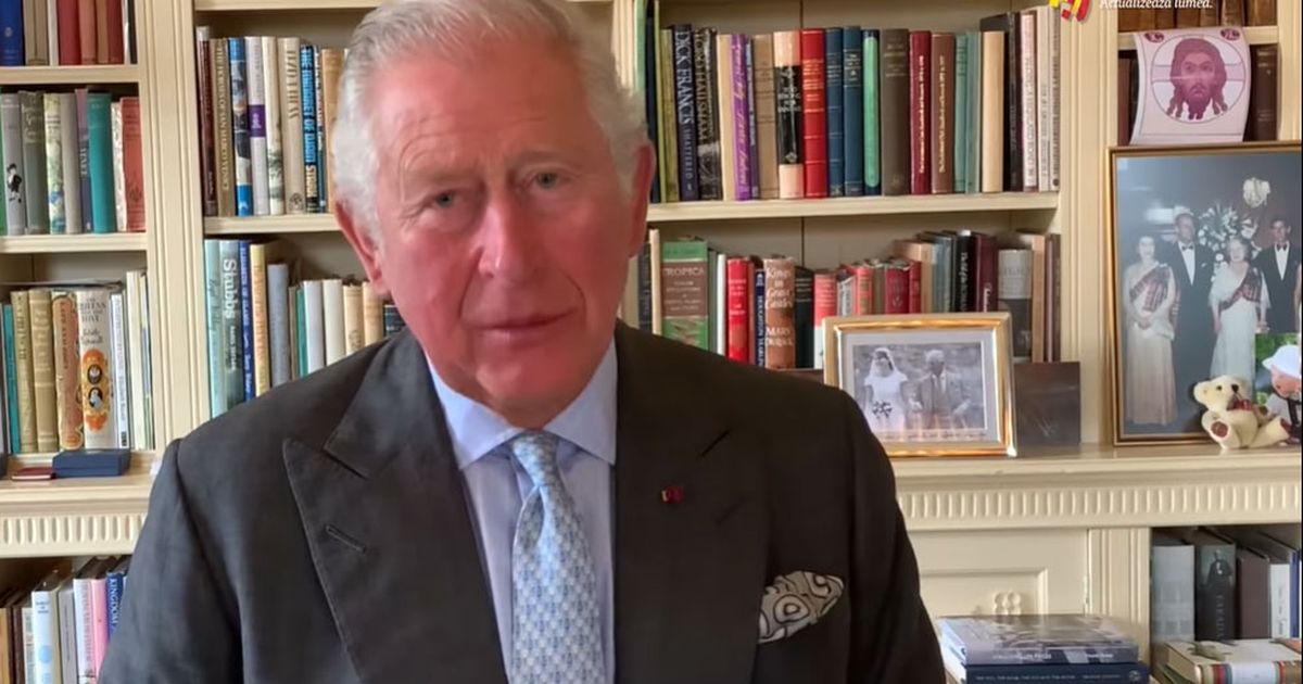 Printul Charles mesaj pentru romani de Paste: Sunteti in gandurile mel ...