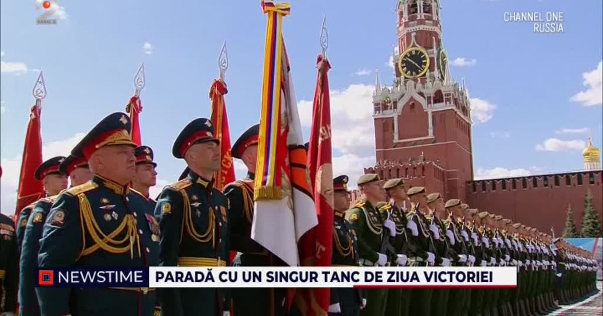 Paradă cu un singur tanc de Ziua Victoriei - KANAL D2