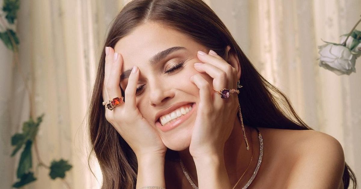 Theo Rose l-a adus pe lume pe fiul ei, Sasha Ioan. Iată ce semnificație are numele micuțului ...