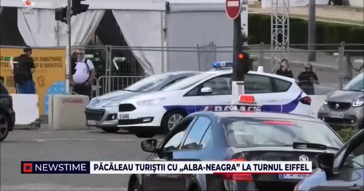 Păcăleau turiștii cu „alba-neagra” la Turnul Eiffel - KANAL D2