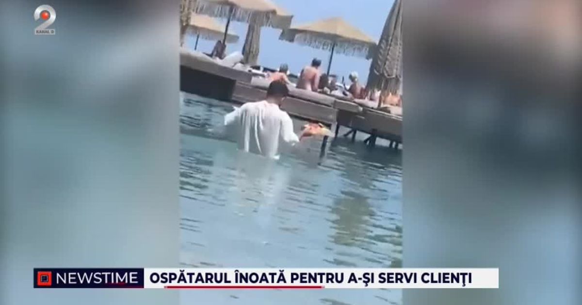 Ospătarul înoată pentru a-și servi clienți - KANAL D2