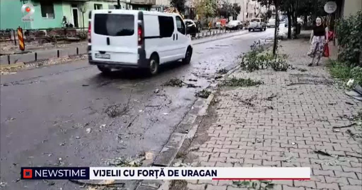 Vijelii cu forță de uragan în Oradea! Imaginile sunt de-a dreptul ...