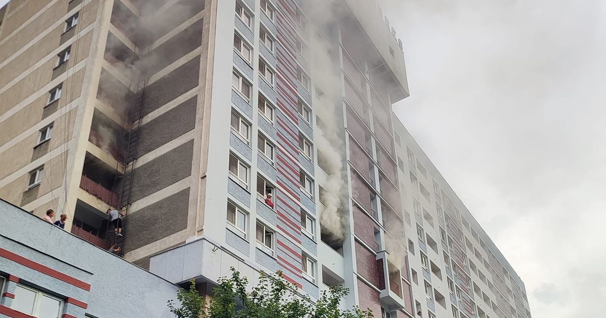 Hotel cuprins de flăcări în Băile Felix! Primele imagini cu pagubele ...