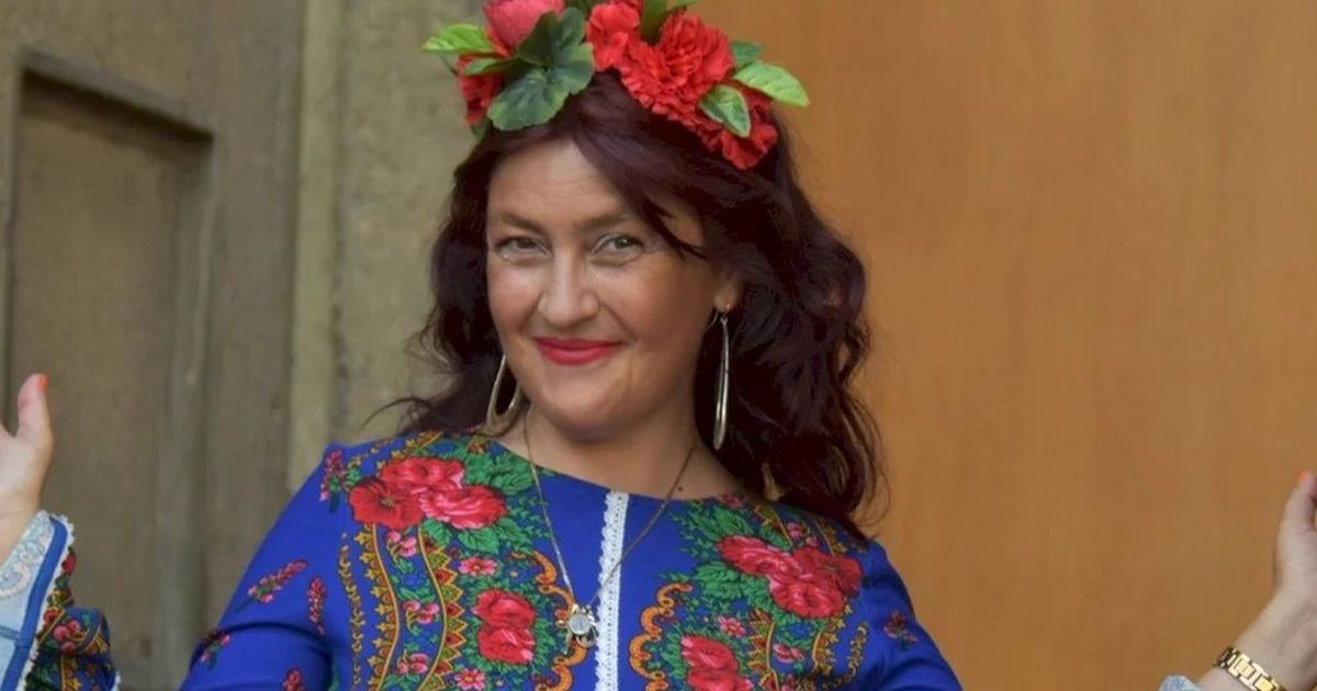 FOTO Rona Hartner, condusă pe ultimul drum în rochie albă! Persoana neașteptată care și-a făcut ...