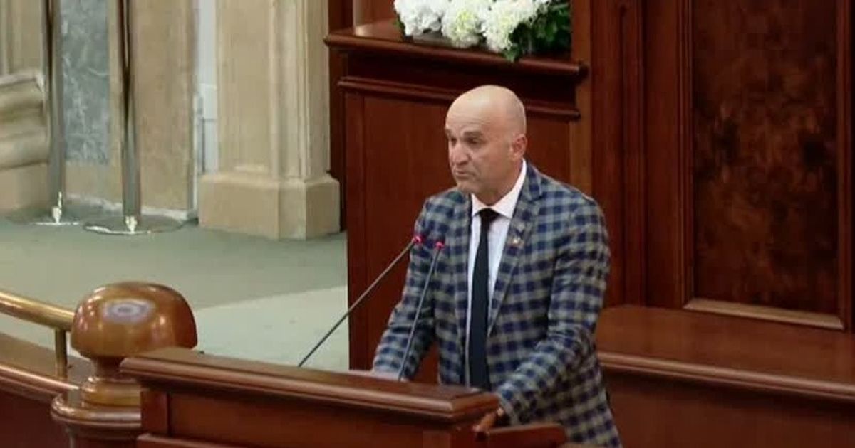 VIDEO Senatorii POT și-au dat demisia. Liviu Fodoca a fost primul ...