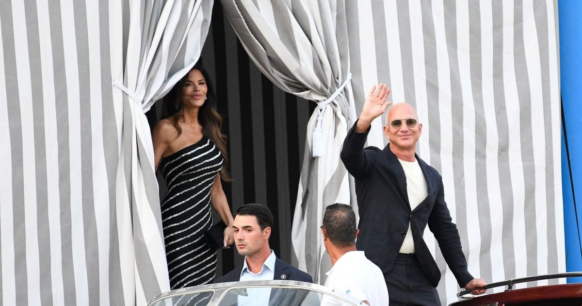 VIDEO Nunta lui Jeff Bezos, schimbări de ultim moment! Ce vedete vor ...