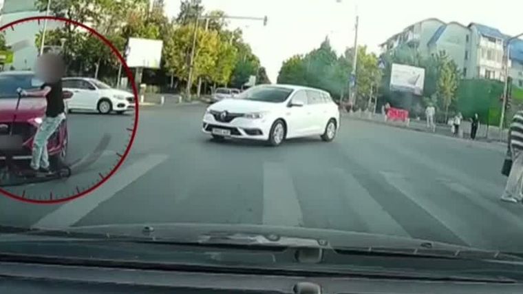 VIDEO Moment șocant pe o trecere de pietoni din București. Adolescent pe trotinetă lovit după ce ...