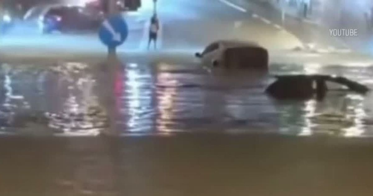 VIDEO Cod roșu în Grecia. Ploi torențiale, inundații catastrofale și ...