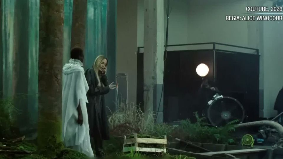 VIDEO Angelina Jolie deschide un dialog sensibil despre cancer în noua ...