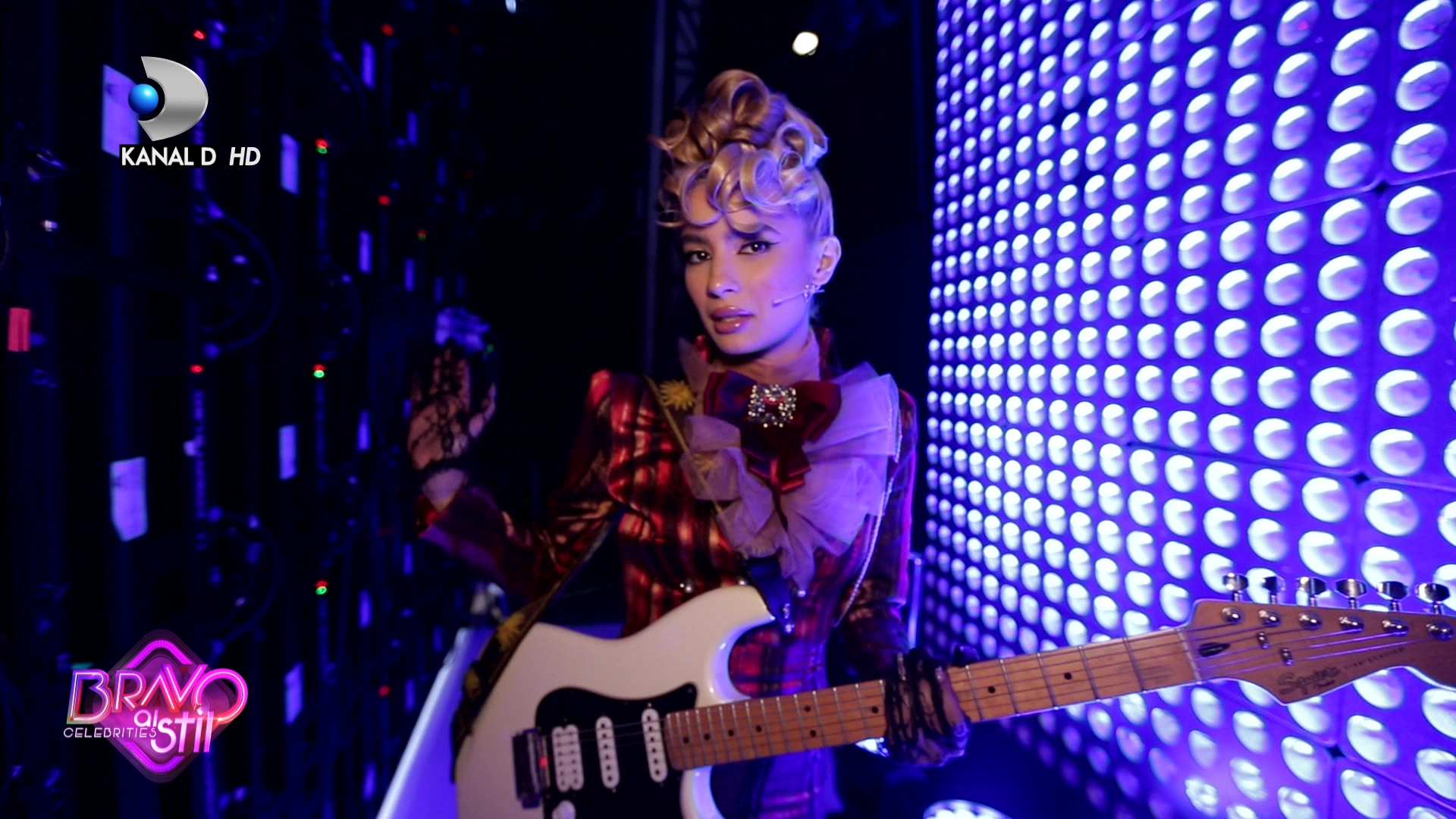 Calina i-a fermecat pe jurati! Ce tinuta a purtat si ce note a primit ...