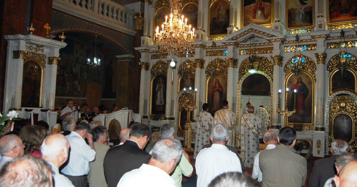 Rusaliile, la fel ca alte sărbători, atrage după sine diverse ...