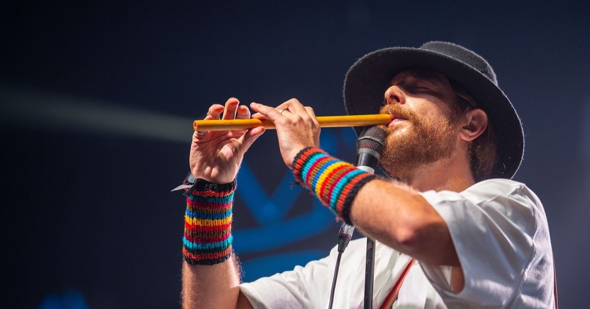 Subcarpați lansează „Folcloru-i Oxigen Pentru Un Popor Astmatic ...