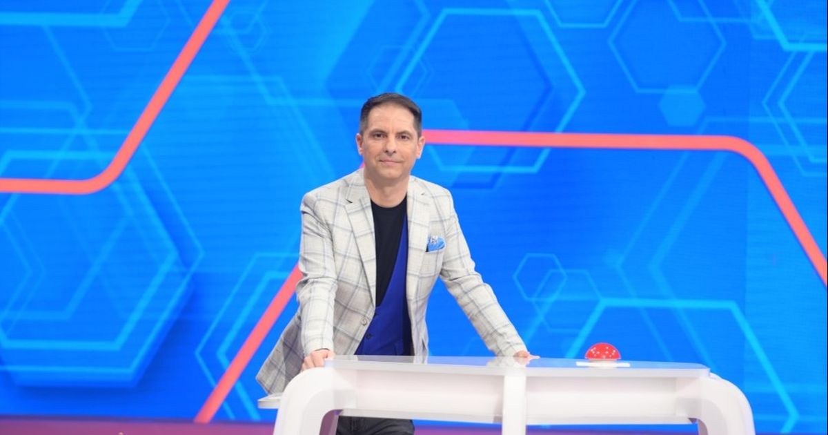 Ediție specială "Jocul cuvintelor cu Dan Negru" de 1 Martie, la Kanal D ...