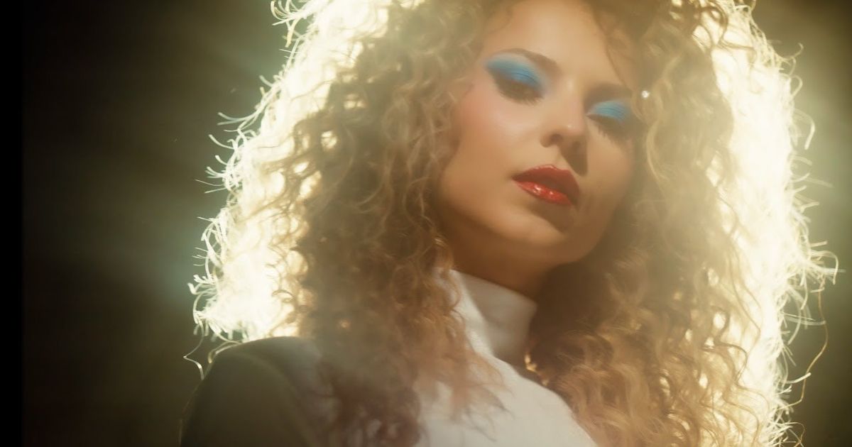 AMI a lansat piesa "Un deceniu de iubire" - Radio Impuls