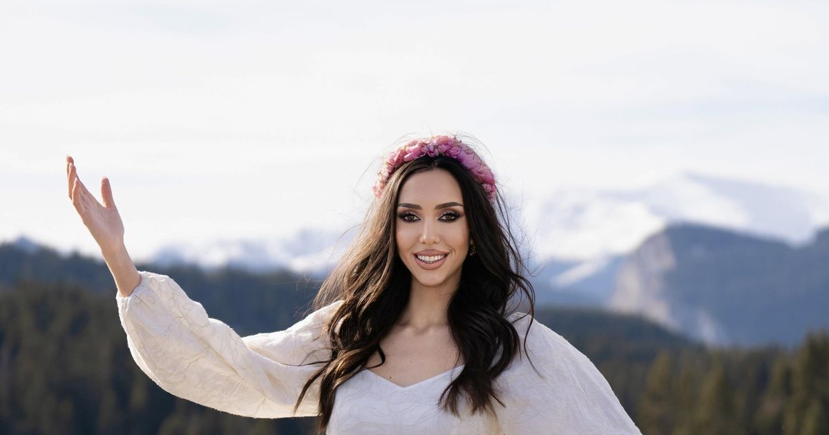 Cântăreața Jessie Baneș, cerută în căsătorie de fiul lui Cozmin Gușă ...