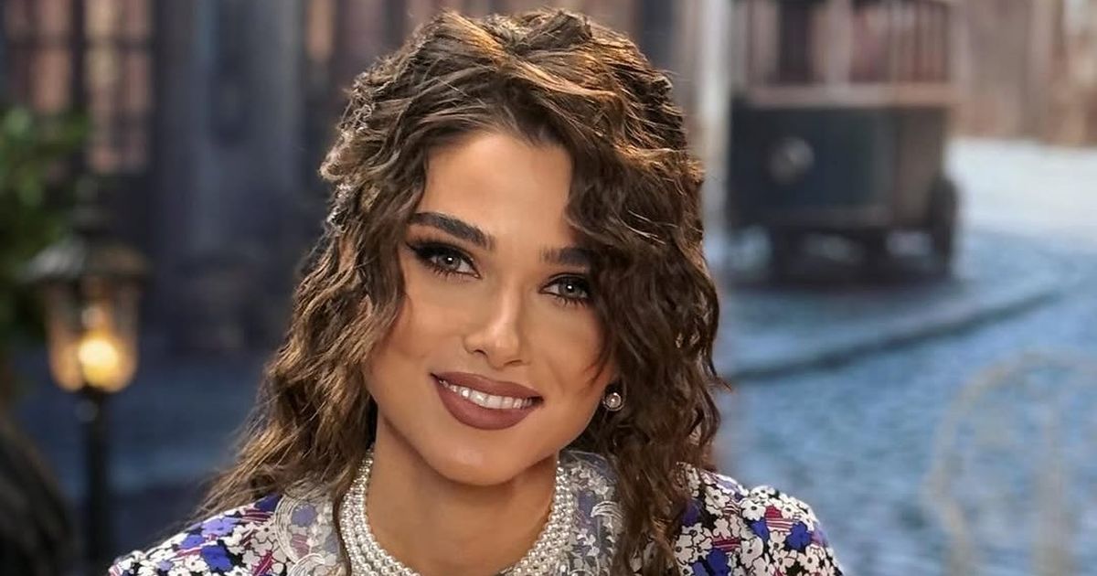 Ce a pățit tatăl lui Theo Rose atunci când a fost în public pentru ...